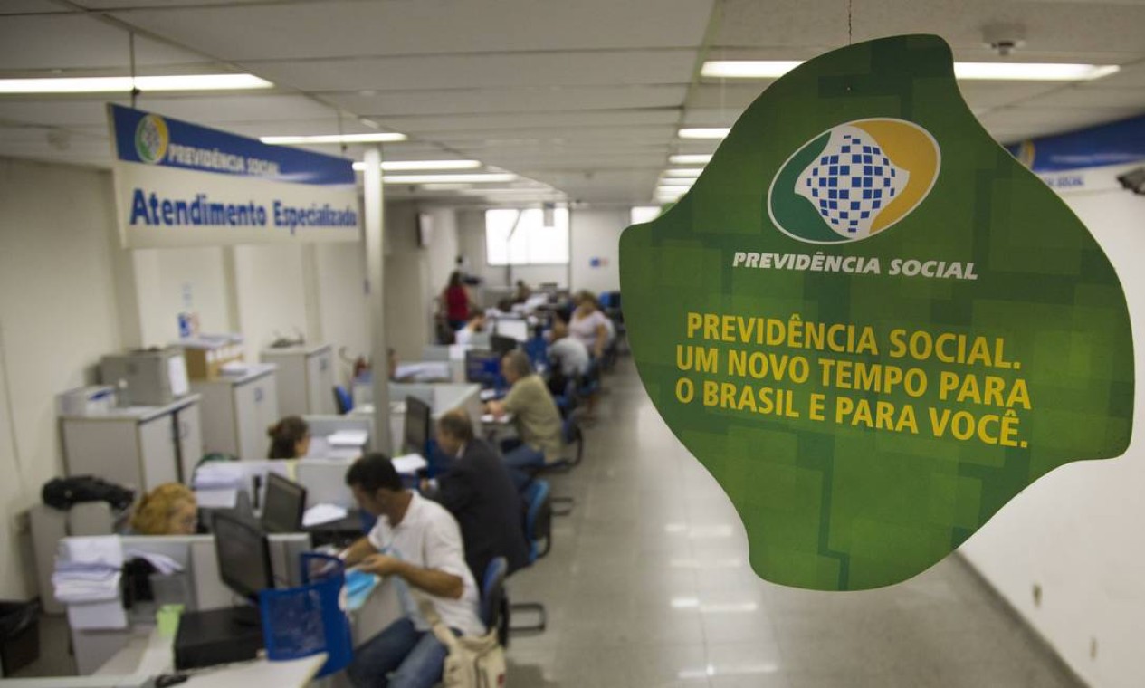 O essencial da manhã: Para manter ganhos com Previdência, governo ...