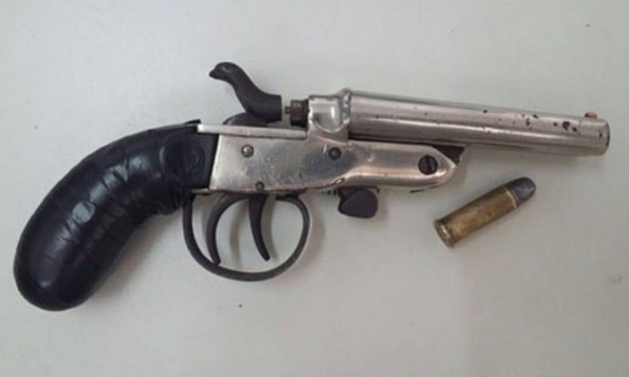 Listamos as armas mais apreendidas no estado do Rio - Jornal O Globo