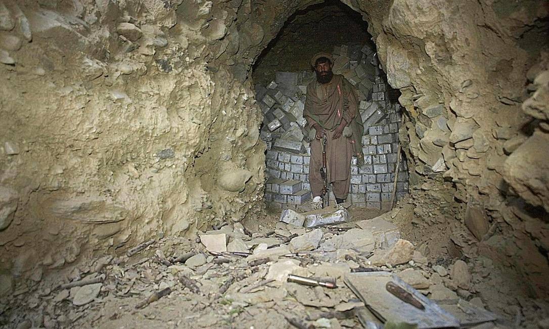 Estado Islâmico toma fortaleza de Bin Laden no Afeganistão do Talibã ...