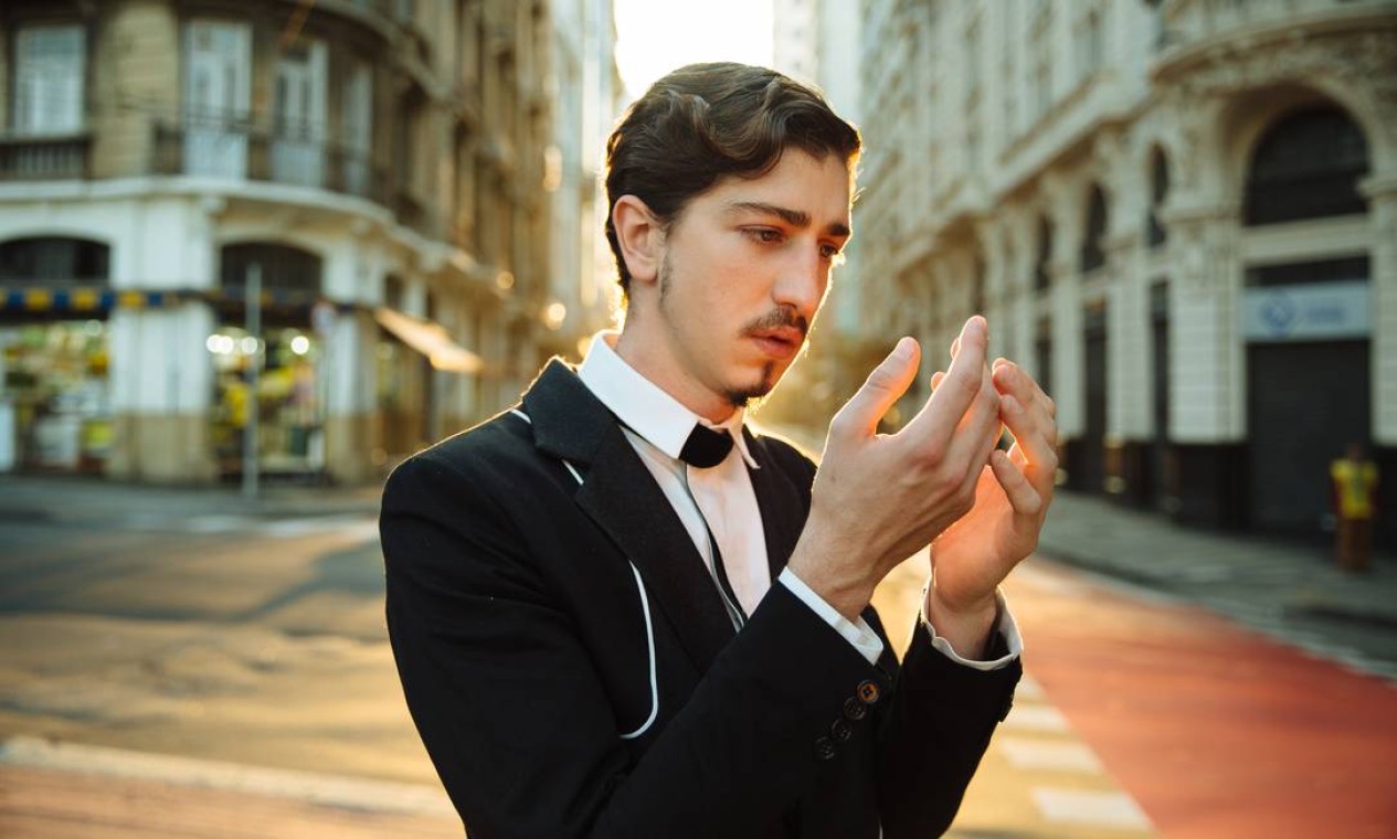 Johnny Massaro: um ator de 25 anos e 1.001 faces - Jornal O Globo