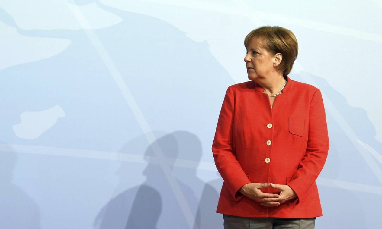 Merkel: responsáveis pelo comunicado do G-20 têm longa noite pela ...