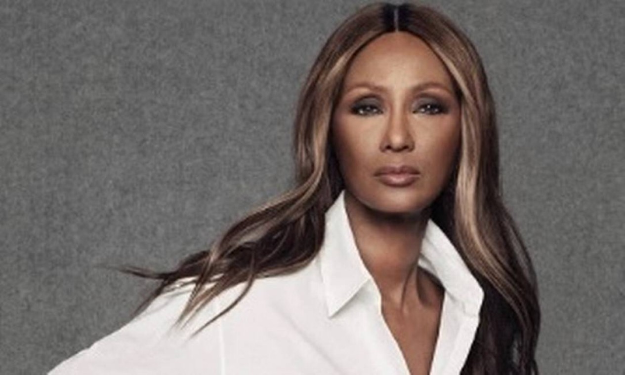 Iman volta a posar aos 61 anos ao lado de outras modelos icônicas dos ...