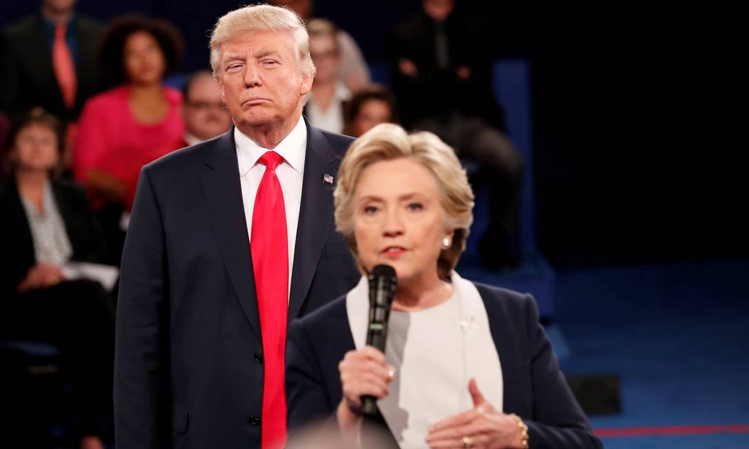 Hillary Clinton: Trump é 'ignorante e racista' por chamar países de ...