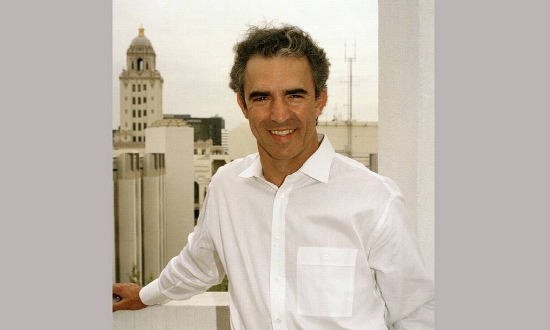 Morre Jay Thomas, ator de 'Murphy Brown' e 'Cheers', aos 69 anos ...