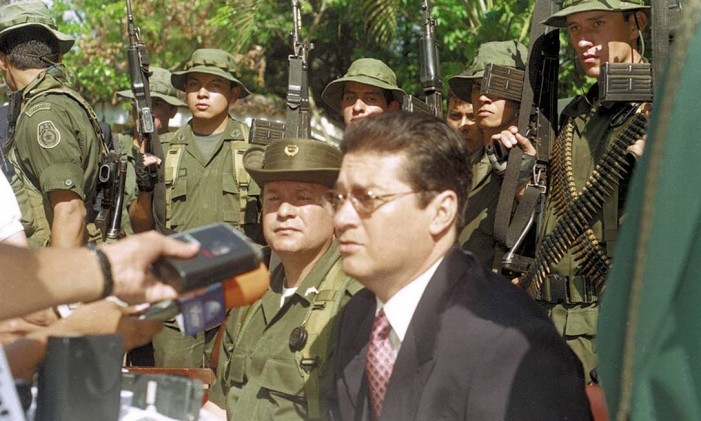 'Narcos': os fatos e a ficção na terceira temporada - Jornal O Globo