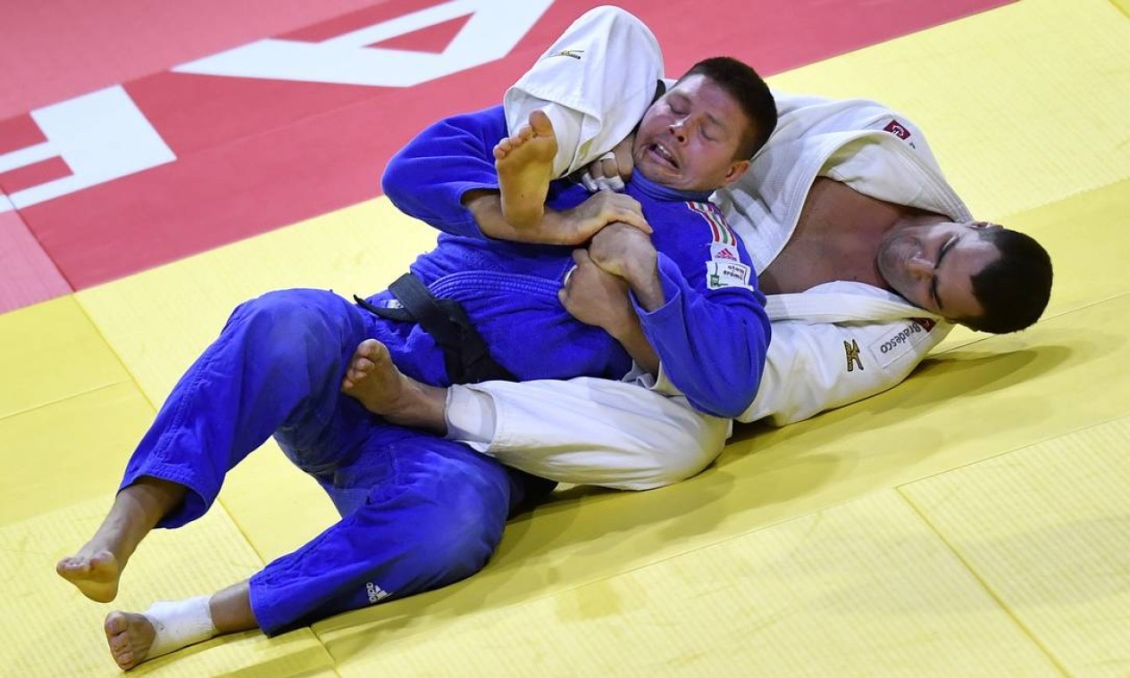 David Moura conquista prata no Mundial de Judô; Baby leva bronze ...