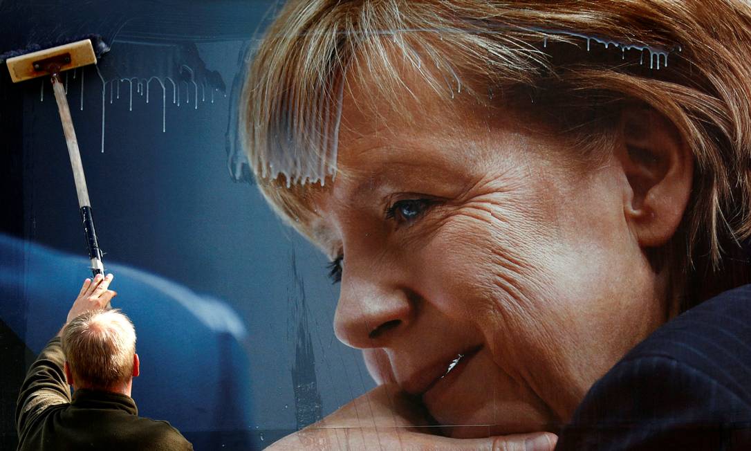 A volta por cima de Angela Merkel - Jornal O Globo