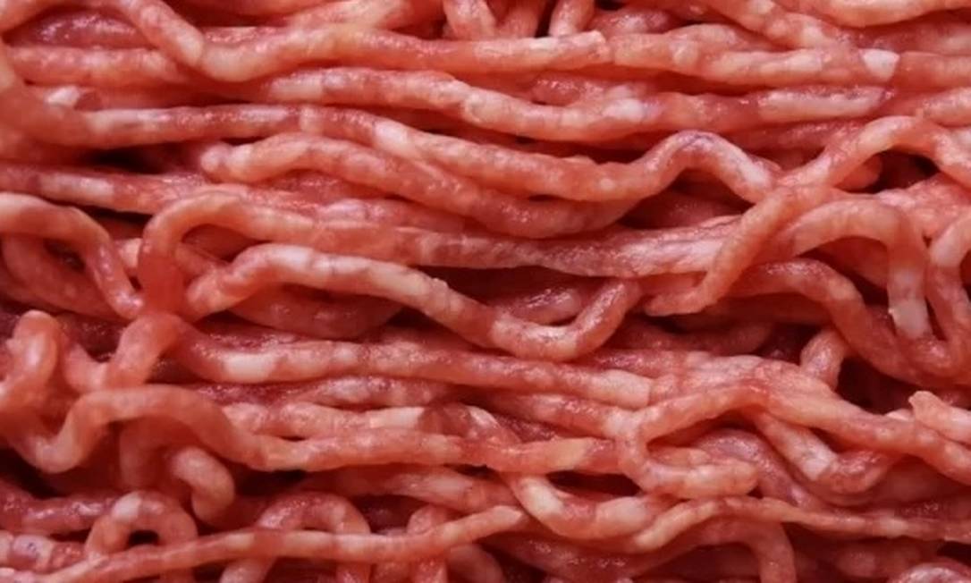 Anvisa proíbe venda e uso de carne moída com conservante proibido ...
