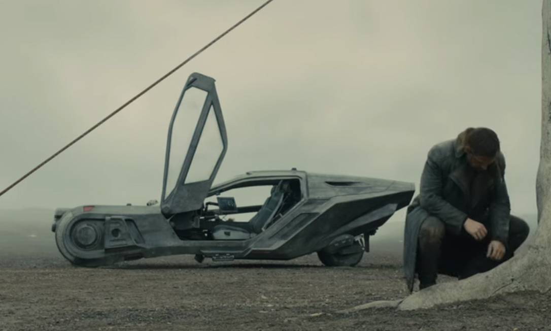 ‘Blade Runner 2049’: Peugeot faz carros voadores para a polícia de Los ...