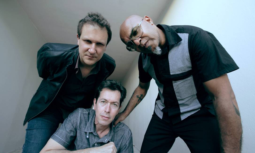 Plebe Rude celebra 30 anos de álbum com show gratuito em Niterói ...