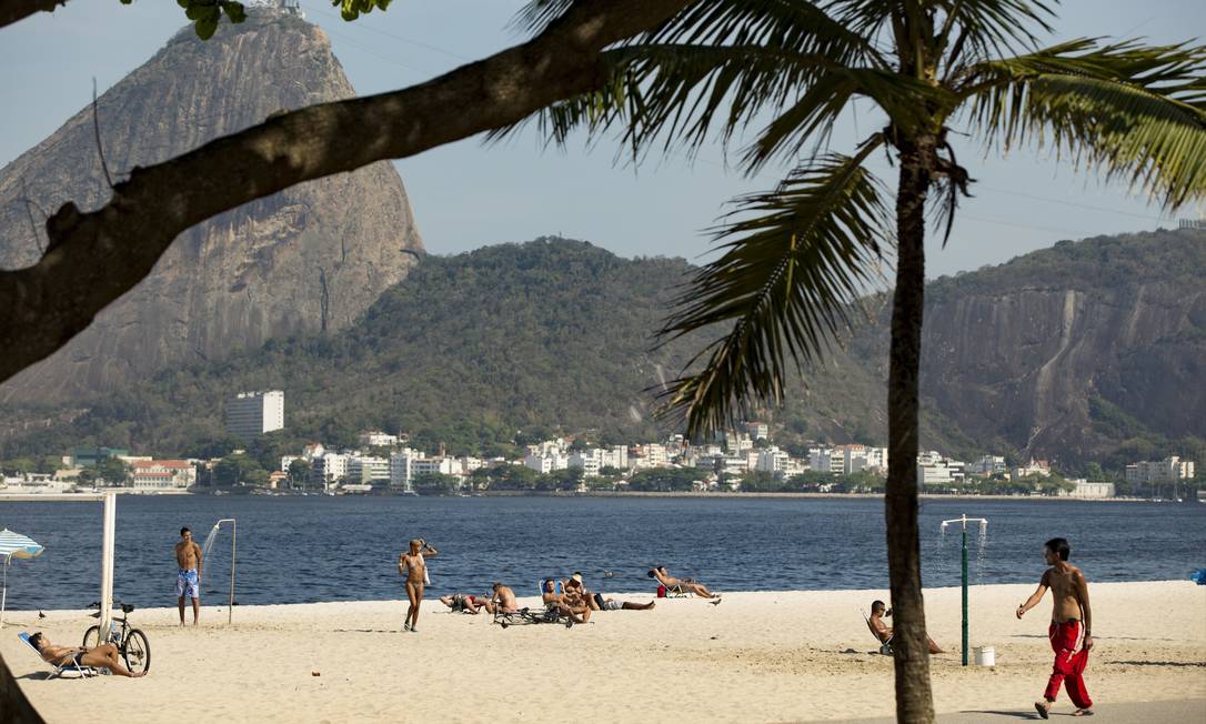 Enfeite em cangas e saídas de praia serão tendências na orla neste ...