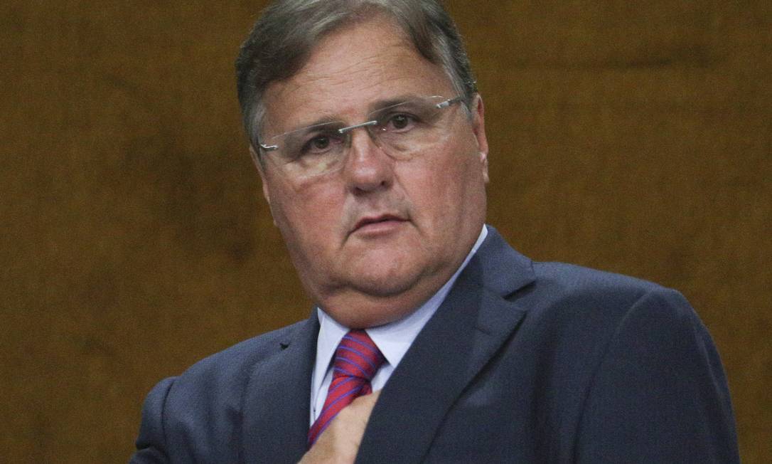 Geddel distribuía dinheiro na casa da mãe, diz ex-assessor - Jornal O Globo