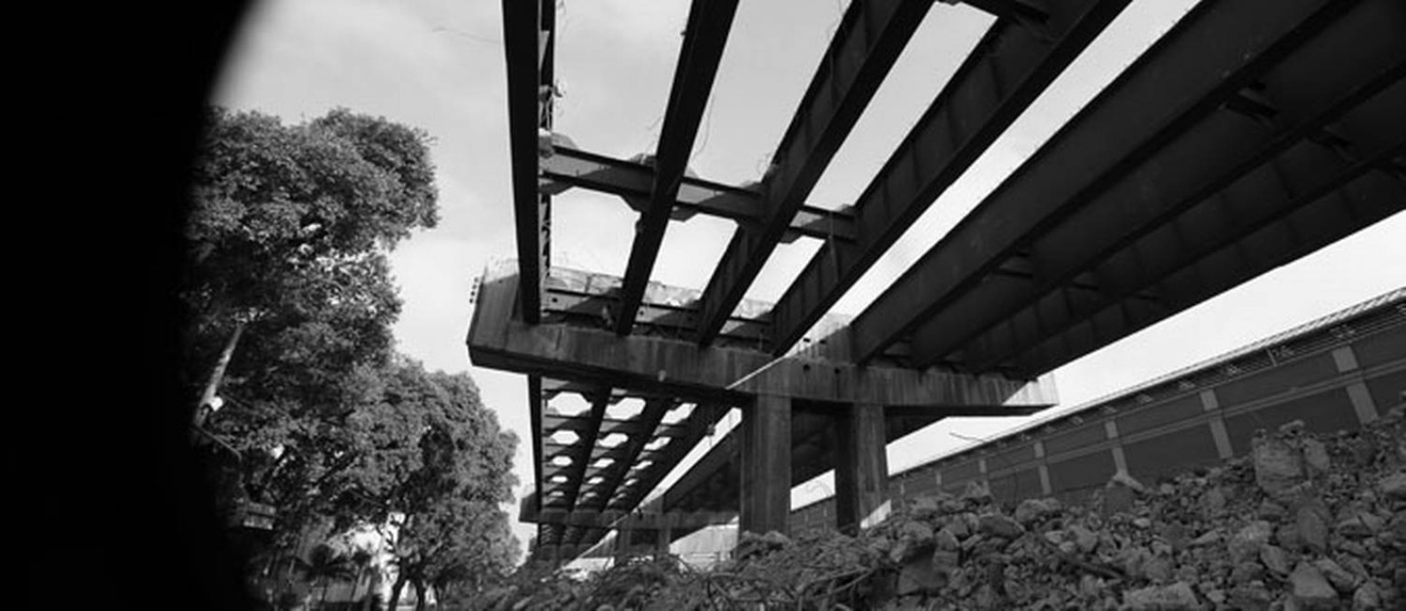 Vigas da Perimetral ressurgem em exposição fotográfica na Lagoa ...