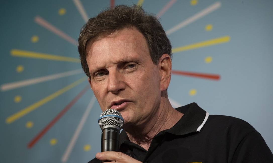 Crivella assina empréstimo de R$ 200 milhões para educação - Jornal O Globo