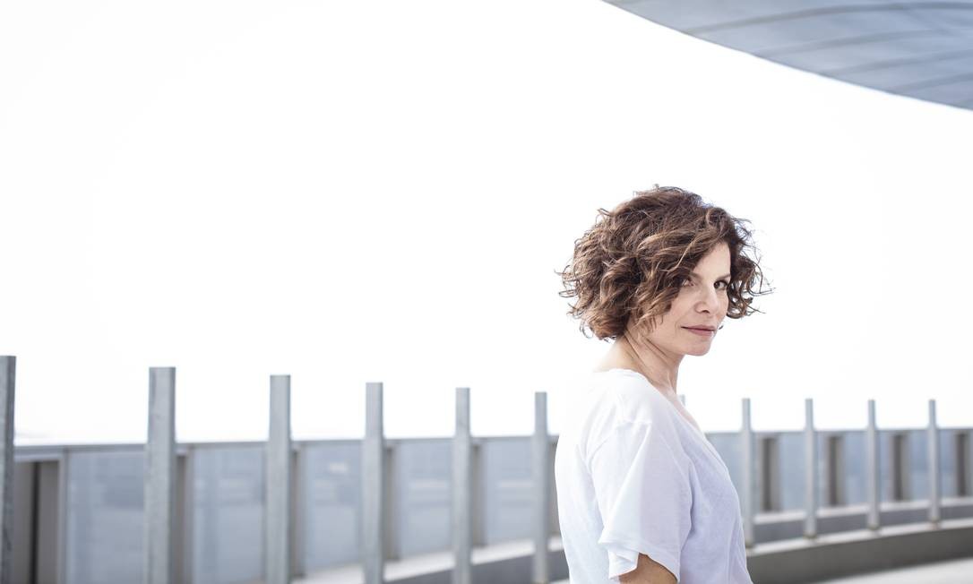 Debora Bloch: ‘Quero chegar aos 70 anos moderna, livre e louca ...