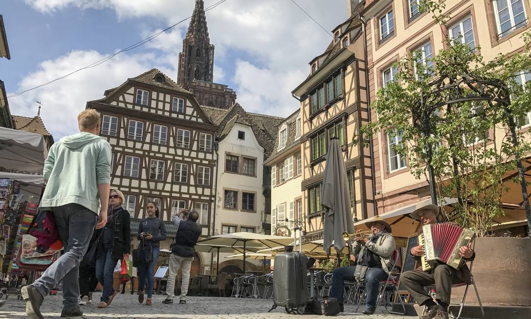 Estrasburgo, na França, mostra integração cultural e História da região ...