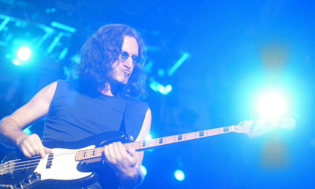 Charles Gavin: 'aprendi muito sobre bateria e sobre a vida com Neil ...