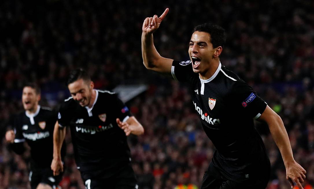 Sevilla surpreende e elimina o Manchester United da Liga dos Campeões ...