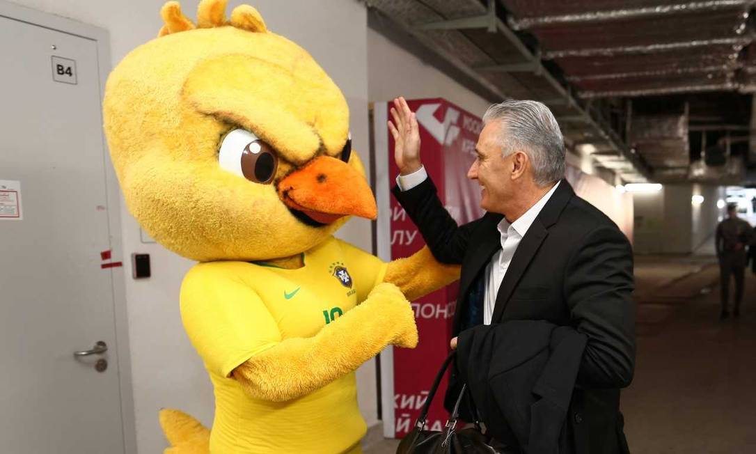 Entenda o fenômeno do 'Canarinho pistola', que bomba nas redes sociais ...