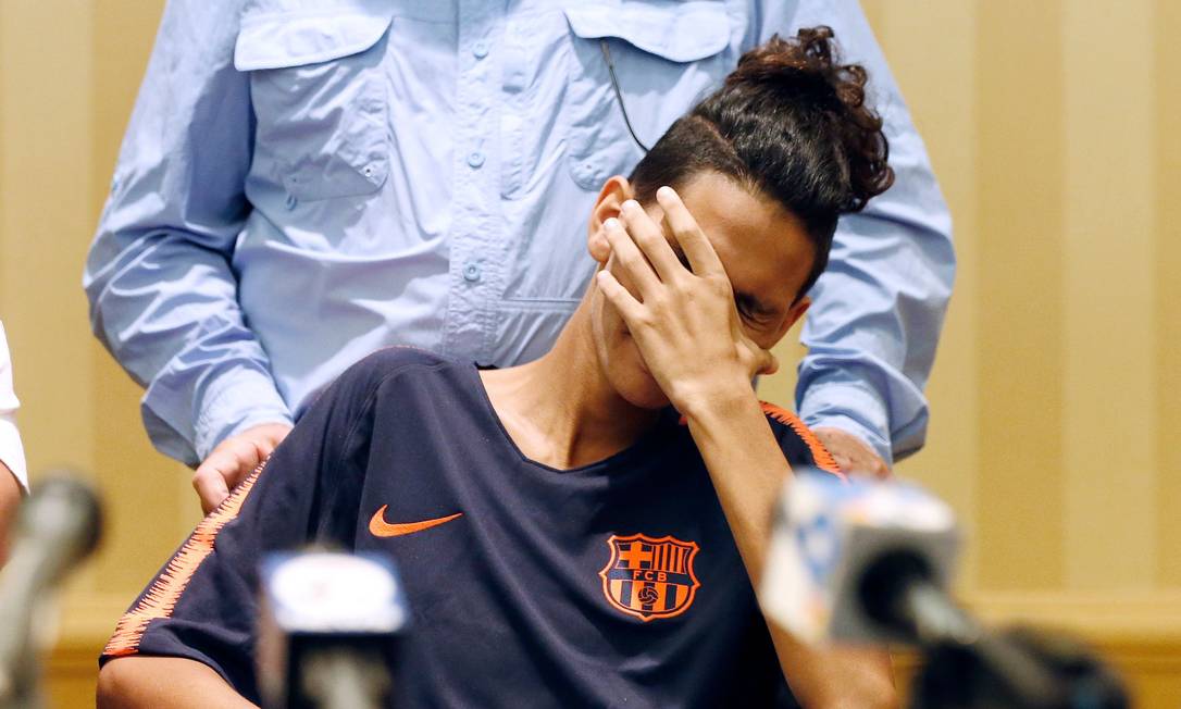 Sobrevivente de tiroteio em Parkland não quer ser visto como herói ...