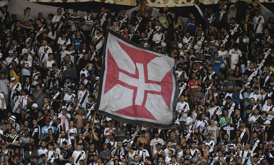 Vasco quer a presença da torcida em São Januário para fazer boa ...