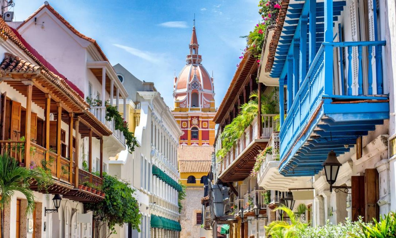 Cores de Cartagena se exibem na arquitetura colonial e identidade afro ...