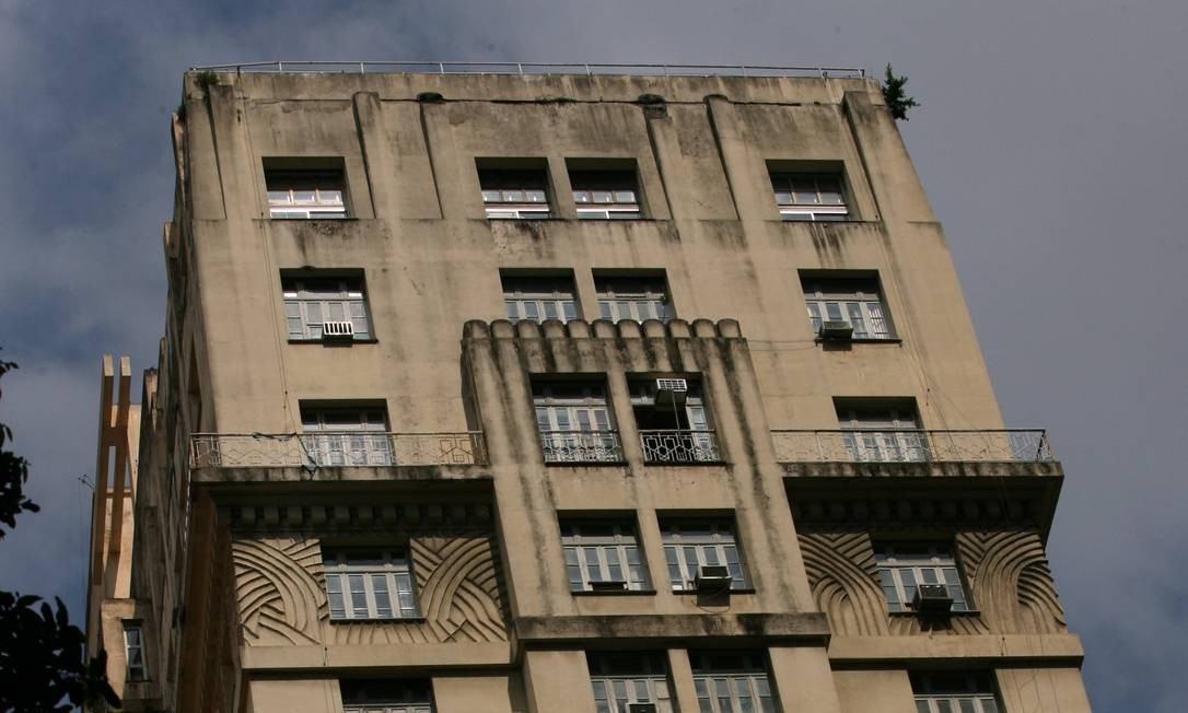 União diz que prédio do Edifício A Noite será vendido - Jornal O Globo