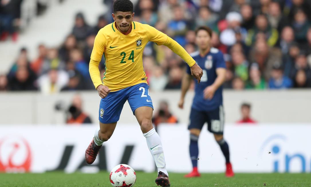 Taison: 'Se ficássemos mais um dia em Donetsk, não sei se estaríamos ...