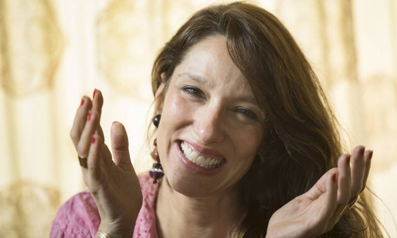 Isabela Capeto fará workshop de criação em moda - Jornal O Globo