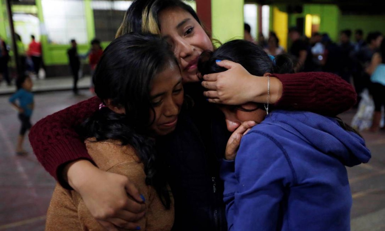 Fúria do Vulcão de Fogo mata dezenas na Guatemala - Jornal O Globo
