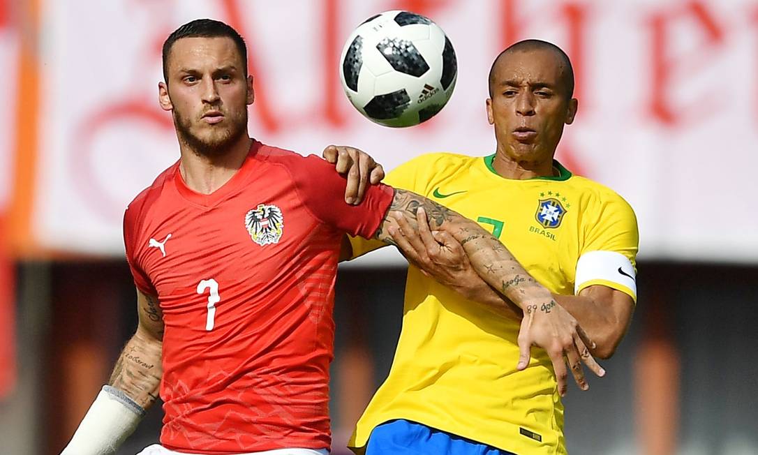Miranda será o capitão da seleção brasileira contra a Sérvia - Jornal O ...