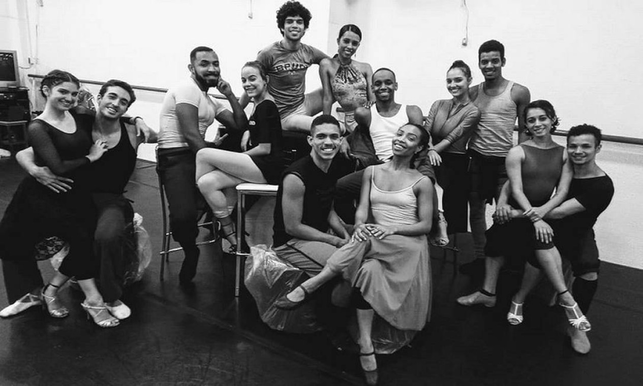 Cia. de Ballet do Rio de Janeiro homenageia Frank Sinatra em espetáculo ...