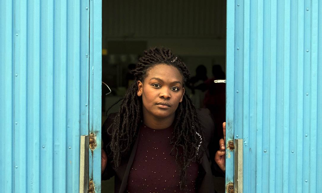 A DJ Nídia Borges e o som dos guetos de Lisboa - Jornal O Globo