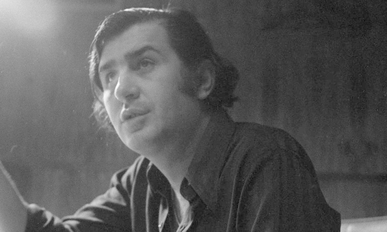 Análise: Com Canecão, Mario Priolli transformou a MPB em espetáculo ...