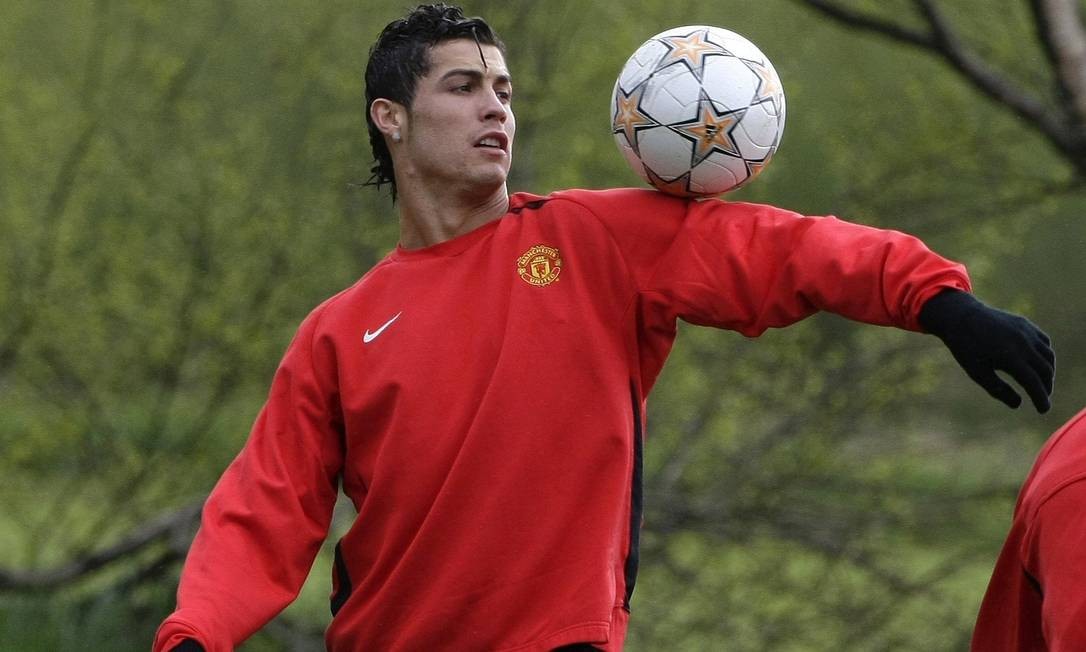 Nacional, Sporting e Manchester United também faturam com a venda de ...