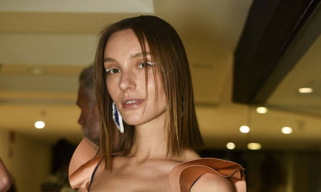 Modelo ganha ajuda da irmã Ana Hickmann para escolher enxoval - Jornal ...