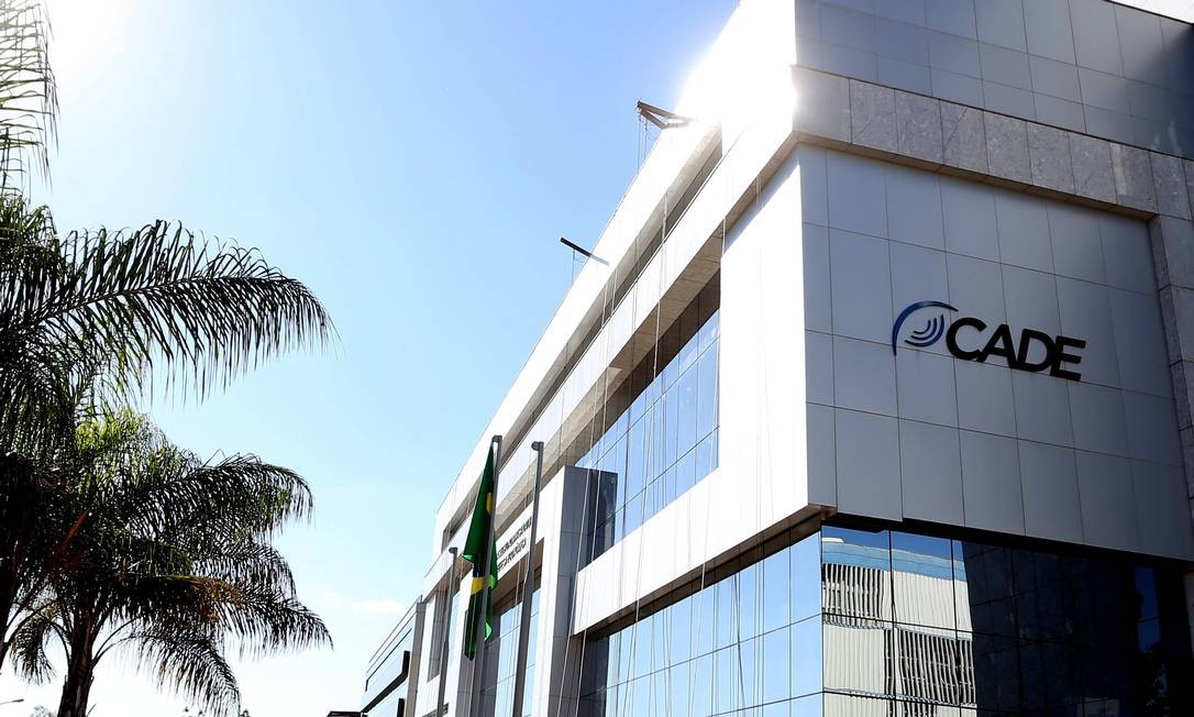 Cade aprova novos acordos com empresas envolvidas na Lava-Jato - Jornal ...