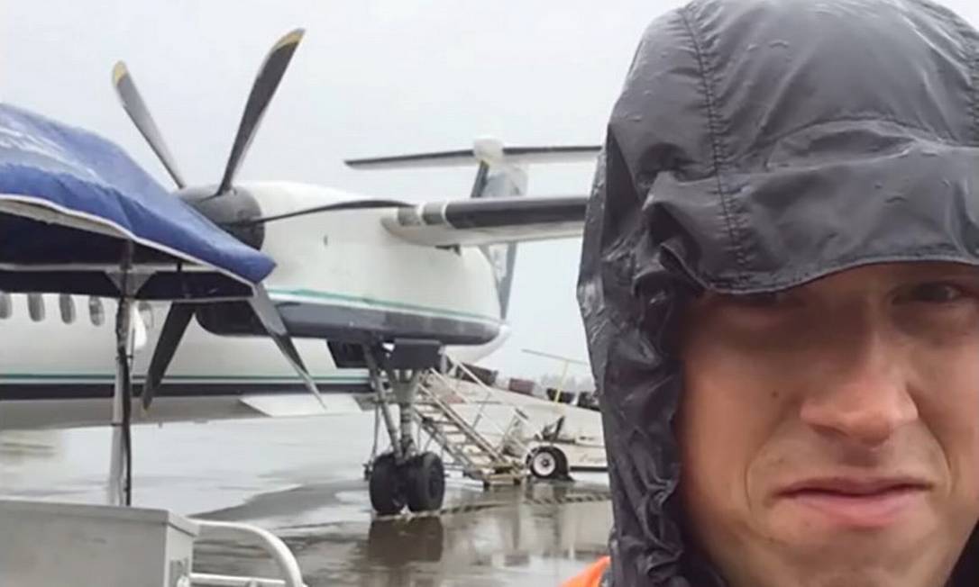 FBI tenta entender motivação de funcionário que roubou avião de ...