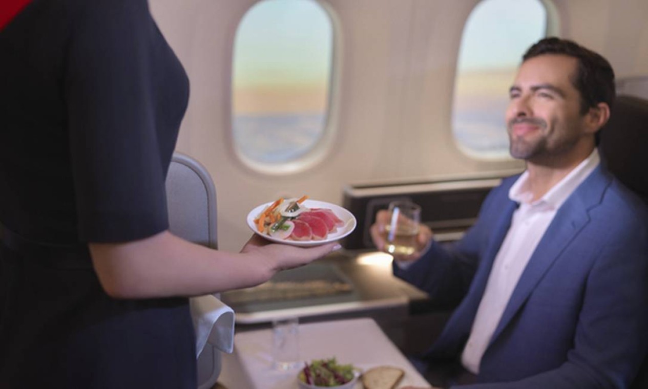 Conheça o menu contra jet lag num dos voos mais longos do mundo ...