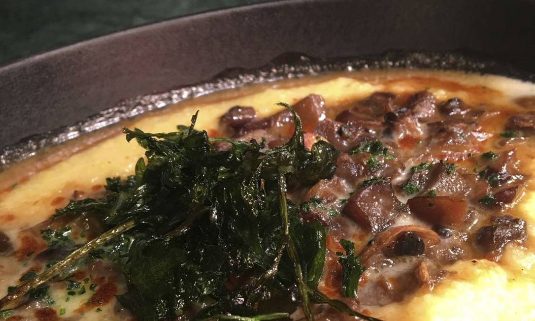 Aprenda a fazer polenta mole com cogumelos do Grado - Jornal O Globo