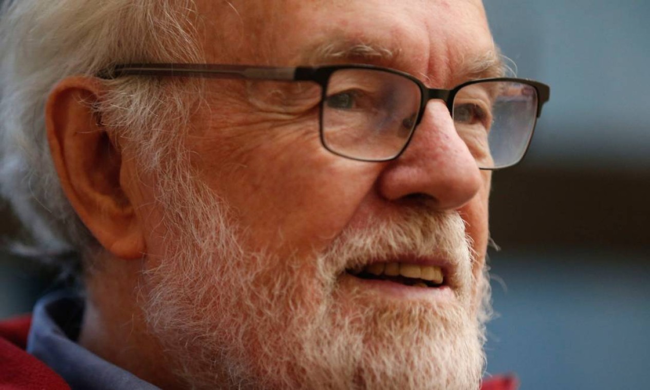 David Harvey: "É o dinheiro quem controla o processo democrático, não ...