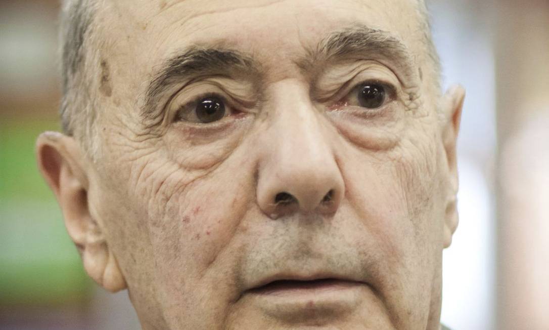 Como encontrar um primo russo ajudou a poeta inglesa Sarah Rebecca ...