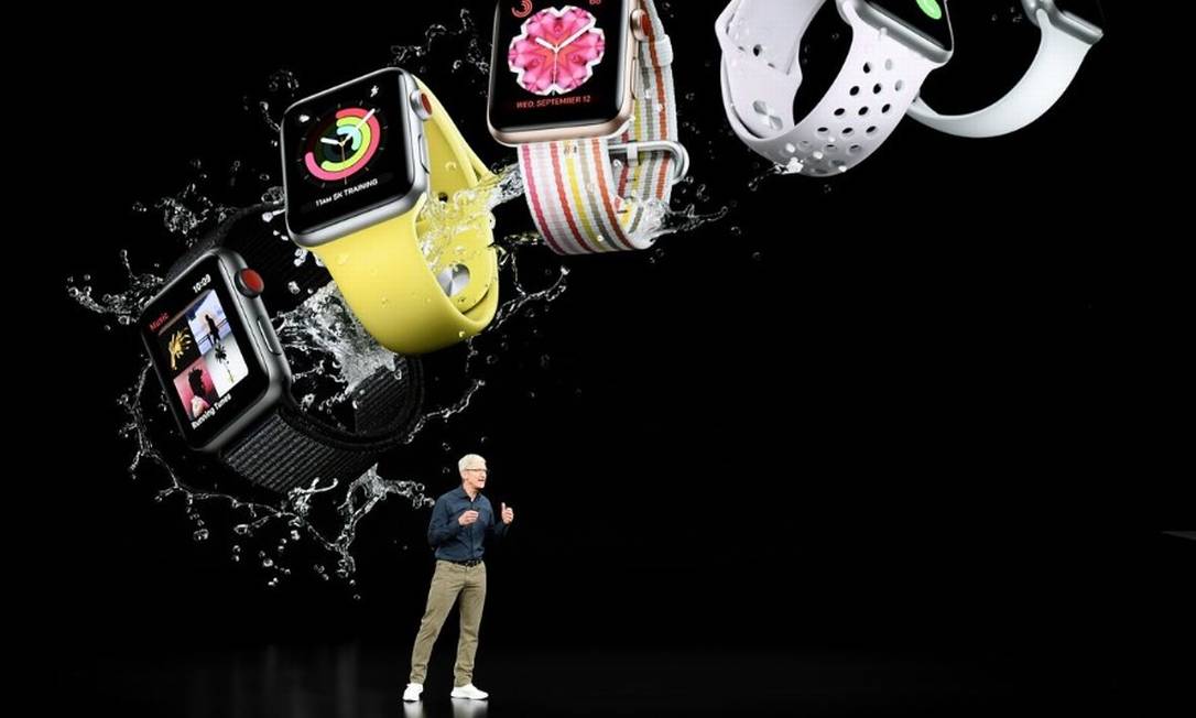 Novo relógio da Apple só monitora batimentos cardíacos nos EUA - Jornal ...