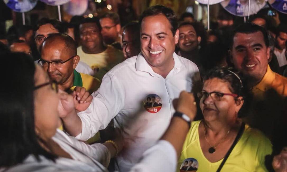 Datafolha: Paulo Câmara (PSB) lidera corrida para o governo de Pernambuco - Jornal O Globo