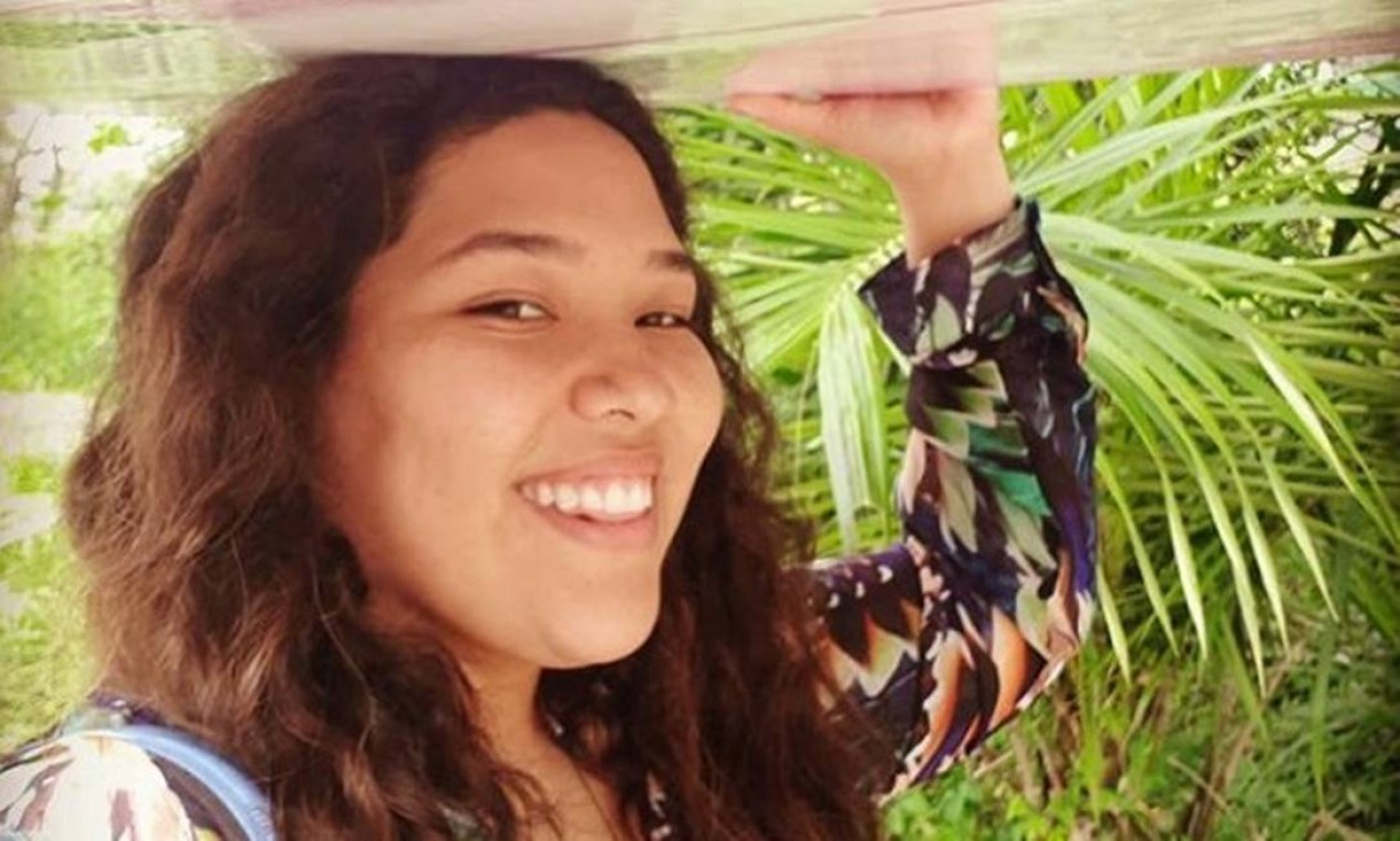 Filha de Zeca Pagodinho faz sucesso na moda carioca com feira - Jornal ...