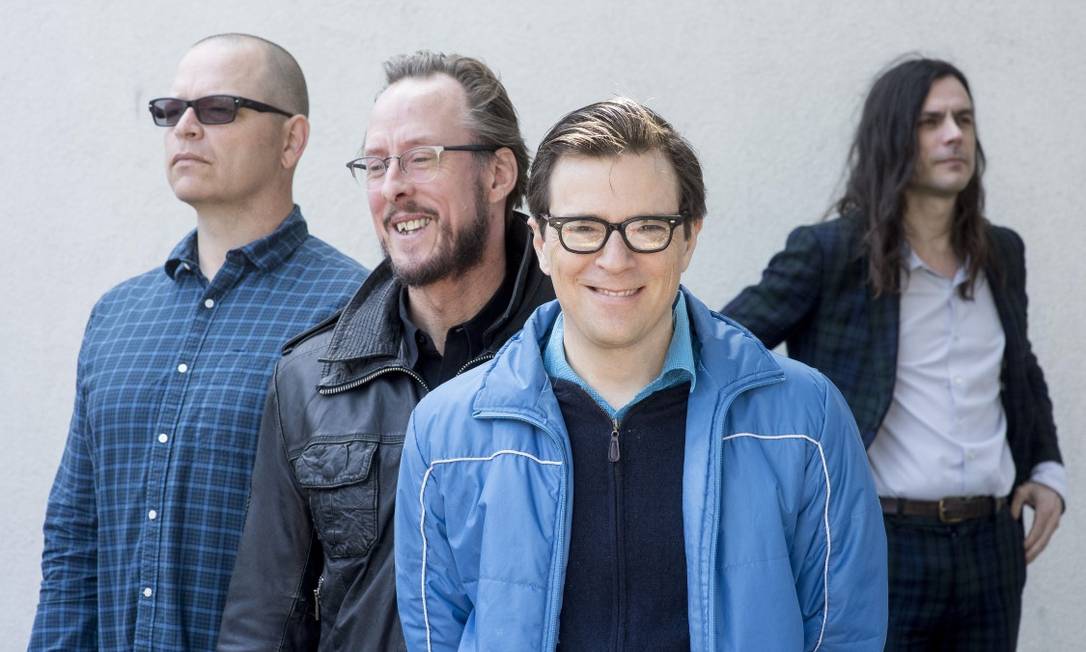 Weezer lança 'Zombie bastards', música do seu novo disco, 'The Black ...