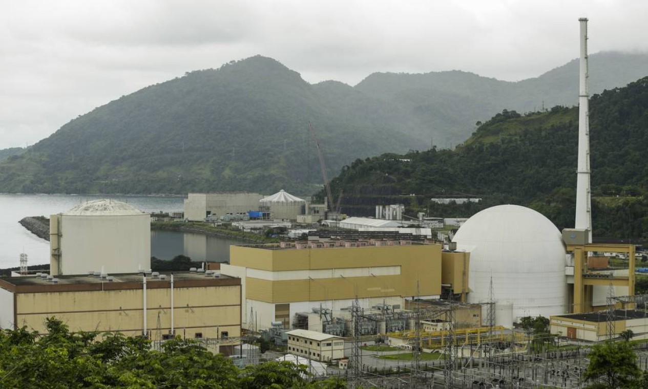 Obras para novo depósito em usinas nucleares de Angra geram polêmica - Jornal O Globo