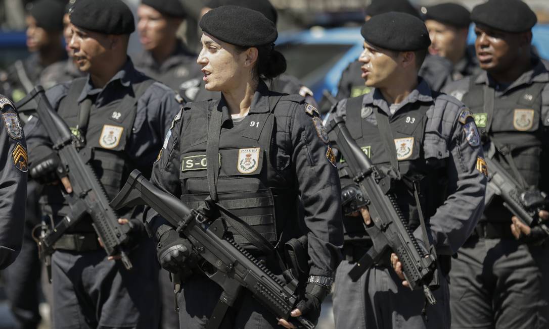 Em discurso na inauguração de novo batalhão, comandante critica ...