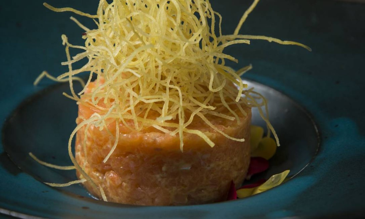 Opção de entrada, tartar de salmão tem modo de preparo fácil e rápido ...