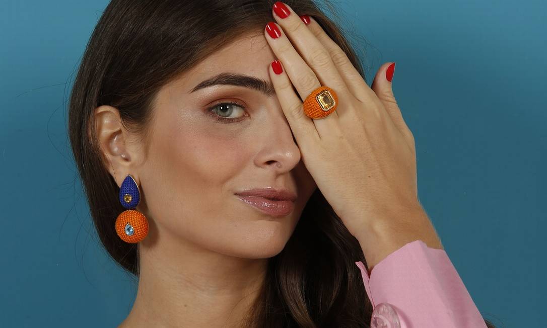 As joias artesanais e coloridas de Maria Frering - Jornal O Globo